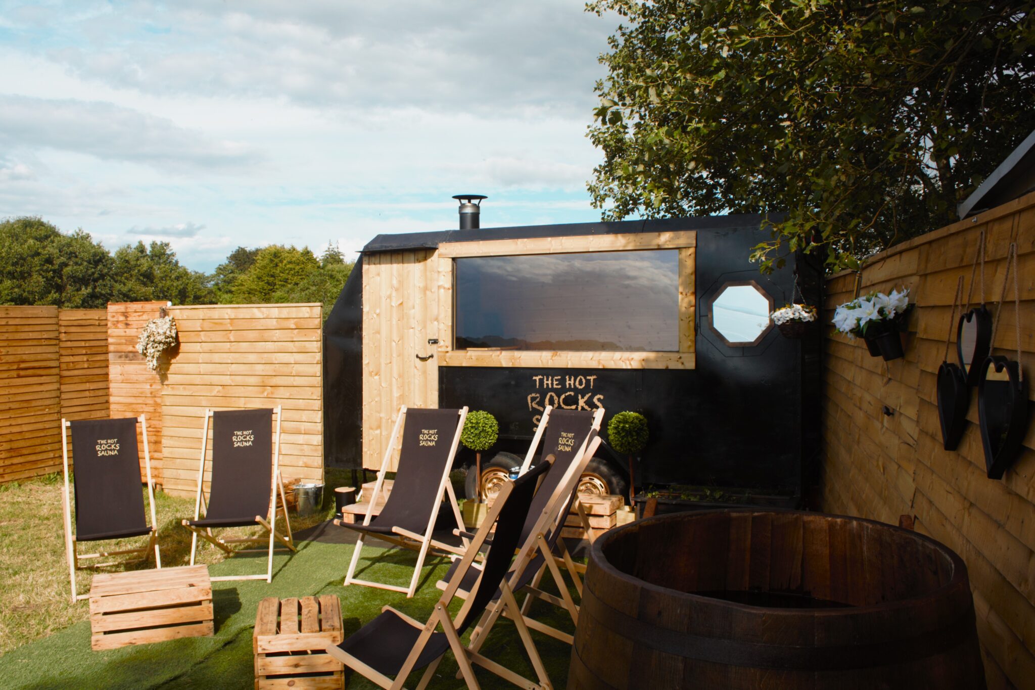 Home - The Hot Rocks Sauna